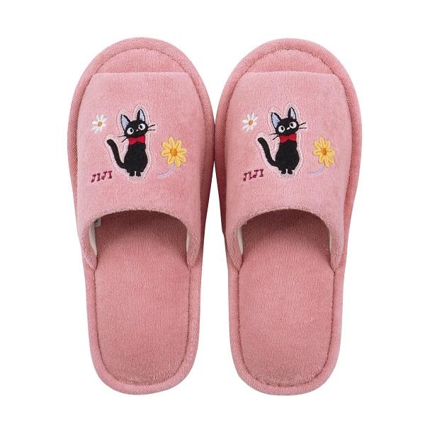 ジジとジジの子がお花畑をおさんぽトイレタリースリッパ『花さんぽ』黒猫ジジのキュートなトイレタリーシリーズ スリッパ フリーサイズ センコー 魔女の宅急便 魔女宅 ジジ ねこ 猫 ネコ 黒猫 ピンク トイレ スリッパ トイレタリー 洗濯可 ウ...