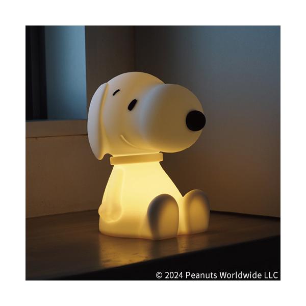 Mr Maria（ミスターマリア）よりスヌーピー型ライトが登場！Mr Mariaの洗練されたシンプルなデザインで、どんな空間に置いてもなじみがよく、日々の暮らしや家中を、そして世界を明るく照らし、笑顔あふれる日常へと導いてくれます。本体はB...