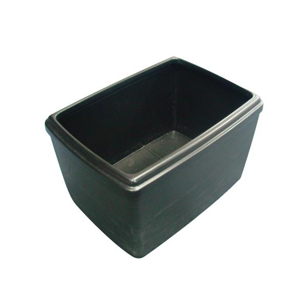 ペットボトルが6本入る！おもり付きでどっしり安定●500mlペットボトルが6本入る大容量のゴミ箱。●スパイク付きですべらない。●おもり付きで倒れない。●コンビニ袋がセット可能な本体枠付き。 メーカー：槌屋ヤック/YAC品番：PZ-433