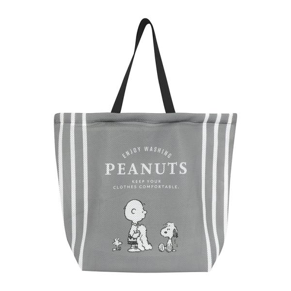 衣類を入れてそのまま持ち運びOKそのまま洗濯機へ入れてもOKコインランドリーへ乾燥にいってもOKそのまま持ち運べるカワイイスヌーピーデザインのランドリーバッグ♪・Lサイズ・本体サイズ : W500mm×D180mm×H400mm *持ち手含...