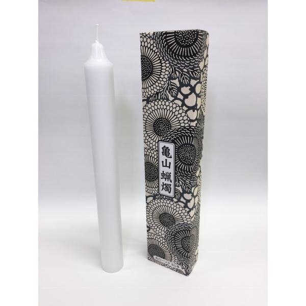 ●商品名：亀山蝋燭　カメヤマ　大ローソク　60号　A#212●燃焼時間：約22時間●ローソク寸法：直径 約32ミリ×高さ 約315ミリ●パッケージ寸法：幅70ミリ×縦323ミリ×高さ36ミリ●内容量：約450ｇ（2本入）