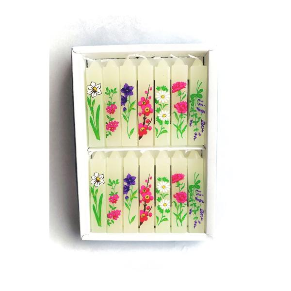 蜜蝋を使用した四季の花が美しい花ローソク蜜蝋の特徴油煙が少ない長時間の燃焼力美しい炎燃え残りのカスが少ないサイズ　長さ6cm　燃焼時間約40分葬儀、ご法事、年忌法要にもオススメです包装・熨斗　無料　で大変喜ばれております進物以外のプレゼント...