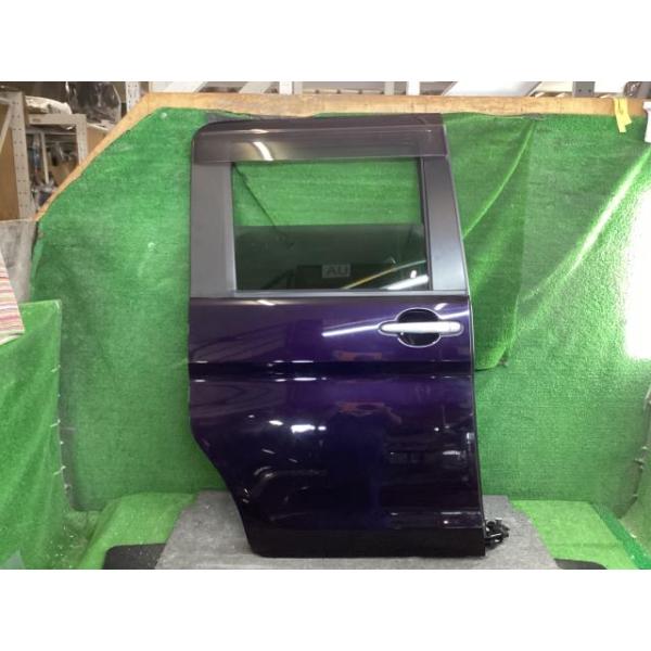 **** 商品説明を必ずご確認ください ****部品管理番号：250829000113300メーカー純正品番：67003-B2210部品名：右RドアASSY部品メーカー品番：M31Q8部品区分：リサイクル品車名：タント車両タイプ名：5ドアハ...