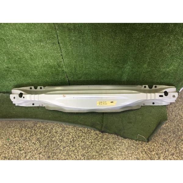 **** 商品説明を必ずご確認ください ****部品管理番号：000007339615120部品名：Rバンパーホースメント部品区分：リサイクル品管理品番：73396車名：ボルボ 60シリーズ車両タイプ名：5DJワゴン通称型式：YV1DZ認定...