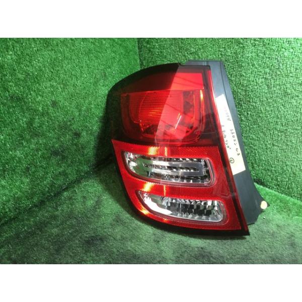 **** 商品説明を必ずご確認ください ****部品管理番号：000007899415600部品名：左テールランプ部品区分：リサイクル品管理品番：78994車名：シトロエン C3車両タイプ名：5ドアハッチバック通称型式：VF7S認定型式：A...