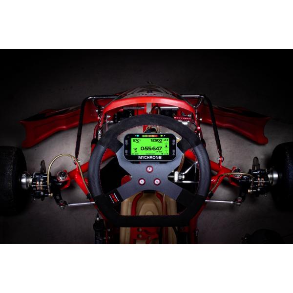 MyChron6には、320x135ピクセルのワイドグラフィカルディスプレイが搭載されており、全てのデータを把握できます。新しくデザインされたページレイアウトにより、区間タイム、デルタ(±)タイム、そして心拍数などの状況を簡単に把握できます...