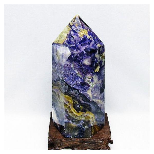 【パワーストーン】パワーストーンとは、不思議な力が宿るとされている石を指します。明確な定義はありませんが、ダイヤモンドなどの煌めくような宝石をはじめ、岩塩などの身近な鉱物など種類は様々。身に付けていると災いを遠ざけたり幸運を運んでくれるとさ...