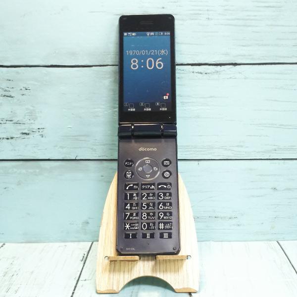 ネットワーク判定○のため安心してお使いいただけます。商品は本体（バッテリー内蔵）のみです。その他の付属品はありませんのでご注意ください。【特記事項】なし。【バッテリー性能】著しい性能低下がないことを確認しています（OSからの性能確認不可）【...