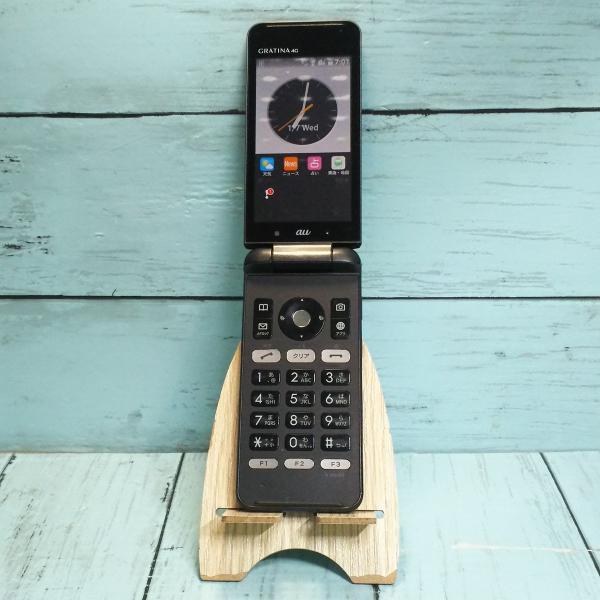 ネットワーク判定○のため安心してお使いいただけます。商品は本体（バッテリー内蔵）のみです。その他の付属品はありませんのでご注意ください。【特記事項】充電キャップに欠損がみられますが充電に支障はありません。【バッテリー性能】著しい性能低下がな...