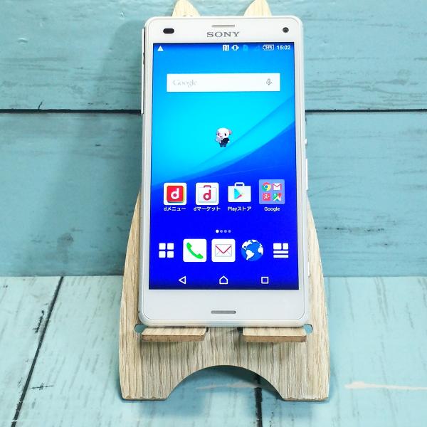 ネットワーク判定○のため安心してお使いいただけます。商品は本体（バッテリー内蔵）のみです。その他の付属品はありませんのでご注意ください。【特記事項】充電カバーのゴムが緩んでいて蓋に若干の浮きがみられます（充電に支障はありません）。【バッテリ...