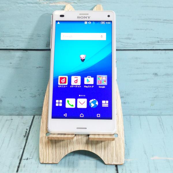 ネットワーク判定○のため安心してお使いいただけます。商品は本体（バッテリー内蔵）のみです。その他の付属品はありませんのでご注意ください。【特記事項】充電カバーに若干の浮きがみられます（充電に支障はありません）。【バッテリー性能】[検品時]A...