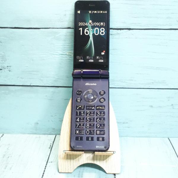 ネットワーク判定○のため安心してお使いいただけます。商品は本体（バッテリー内蔵）のみです。その他の付属品はありませんのでご注意ください。【特記事項】なし。【バッテリー性能】著しい性能低下がないことを確認しています（OSからの性能確認不可）【...