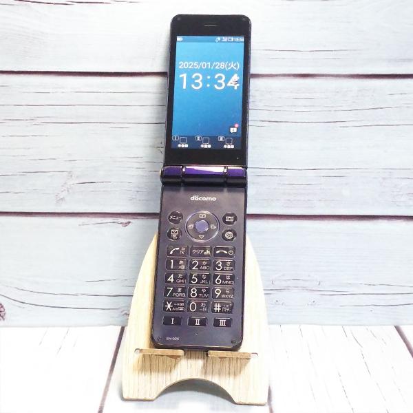 ネットワークに利用制限がかかった場合、全額返金させていただきます。商品は本体（バッテリー内蔵）のみです。その他の付属品はありませんのでご注意ください。【特記事項】カメラレスケータイです。【バッテリー性能】著しい性能低下がないことを確認してい...