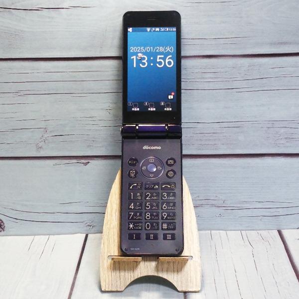 ネットワークに利用制限がかかった場合、全額返金させていただきます。商品は本体（バッテリー内蔵）のみです。その他の付属品はありませんのでご注意ください。【特記事項】カメラレスケータイです。【バッテリー性能】著しい性能低下がないことを確認してい...