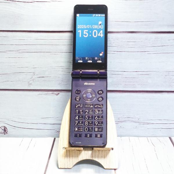 ネットワークに利用制限がかかった場合、全額返金させていただきます。商品は本体（バッテリー内蔵）のみです。その他の付属品はありませんのでご注意ください。【特記事項】カメラレスケータイです。【バッテリー性能】著しい性能低下がないことを確認してい...