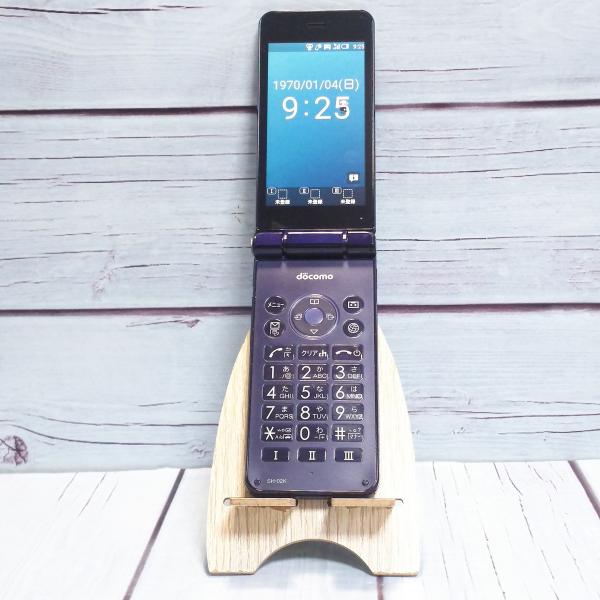 ネットワーク判定○のため安心してお使いいただけます。商品は本体（バッテリー内蔵）のみです。その他の付属品はありませんのでご注意ください。【特記事項】カメラレスケータイです。【バッテリー性能】著しい性能低下がないことを確認しています（OSから...