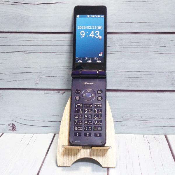 ネットワークに利用制限がかかった場合、全額返金させていただきます。商品は本体（バッテリー内蔵）のみです。その他の付属品はありませんのでご注意ください。【特記事項】カメラレスケータイです。【バッテリー性能】著しい性能低下がないことを確認してい...