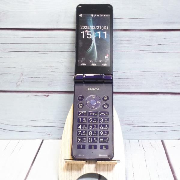 ネットワークに利用制限がかかった場合、全額返金させていただきます。商品は本体（バッテリー内蔵）のみです。その他の付属品はありませんのでご注意ください。【特記事項】擦り傷によりアウトカメラに曇りがみられます。【バッテリー性能】著しい性能低下が...