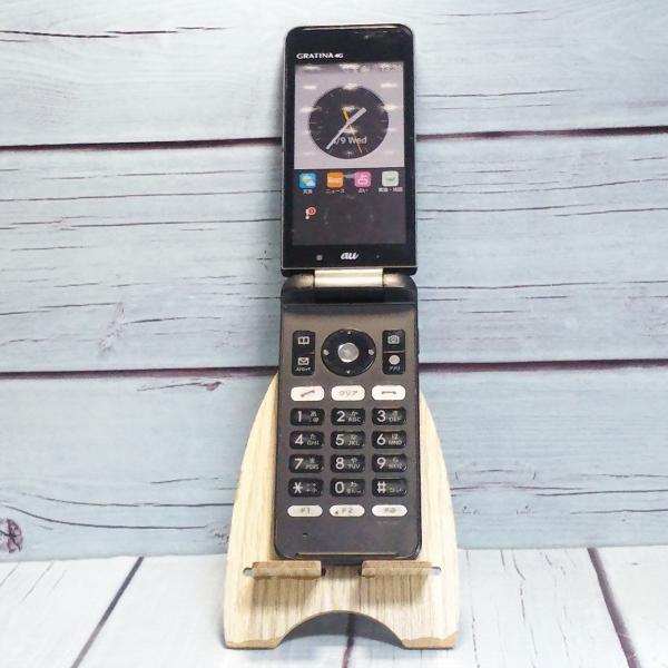 ネットワーク判定○のため安心してお使いいただけます。商品は本体（バッテリー内蔵）のみです。その他の付属品はありませんのでご注意ください。【特記事項】充電蓋が欠損しています（充電に支障はありません）。また、本体に水没反応がみられますが、検品時...