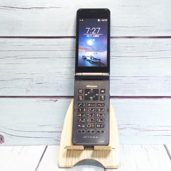 ネットワーク判定○のため安心してお使いいただけます。商品は本体（バッテリー内蔵）のみです。その他の付属品はありませんのでご注意ください。【特記事項】なし。【バッテリー性能】著しい性能低下がないことを確認しています（OSからの性能確認不可）【...