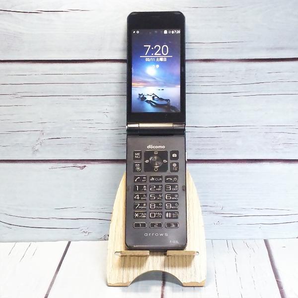 ネットワーク判定○のため安心してお使いいただけます。商品は本体（バッテリー内蔵）のみです。その他の付属品はありませんのでご注意ください。【特記事項】なし。【バッテリー性能】著しい性能低下がないことを確認しています（OSからの性能確認不可）【...