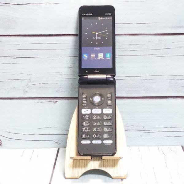 ネットワーク判定○のため安心してお使いいただけます。商品は本体（バッテリー内蔵）のみです。その他の付属品はありませんのでご注意ください。【特記事項】法人モデルのためカメラ・ワンセグなどの機能が利用できません。【バッテリー性能】著しい性能低下...