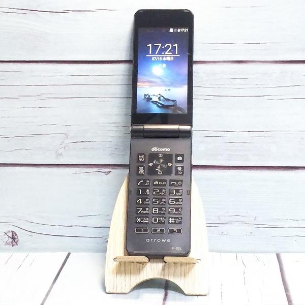 ネットワーク判定○のため安心してお使いいただけます。商品は本体（バッテリー内蔵）のみです。その他の付属品はありませんのでご注意ください。【特記事項】なし。【バッテリー性能】著しい性能低下がないことを確認しています（OSからの性能確認不可）【...