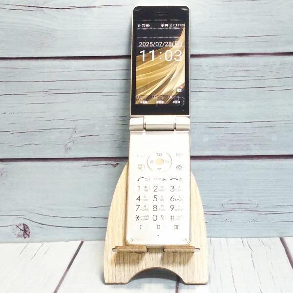 ネットワークに利用制限がかかった場合、全額返金させていただきます。商品は本体（バッテリー内蔵）のみです。その他の付属品はありませんのでご注意ください。【特記事項】なし。【バッテリー性能】著しい性能低下がないことを確認しています（OSからの性...