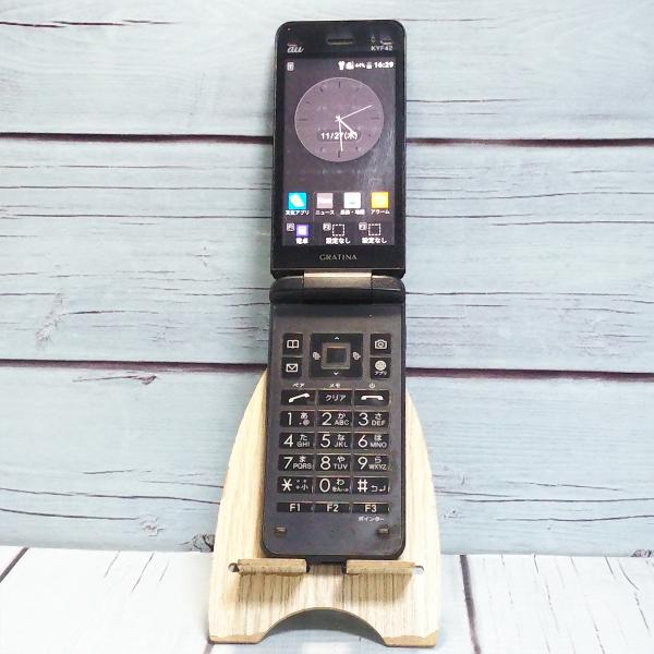 ネットワーク判定○のため安心してお使いいただけます。商品は本体（バッテリー内蔵）のみです。その他の付属品はありませんのでご注意ください。【特記事項】擦り傷によりアウトカメラがくもります。【バッテリー性能】著しい性能低下がないことを確認してい...