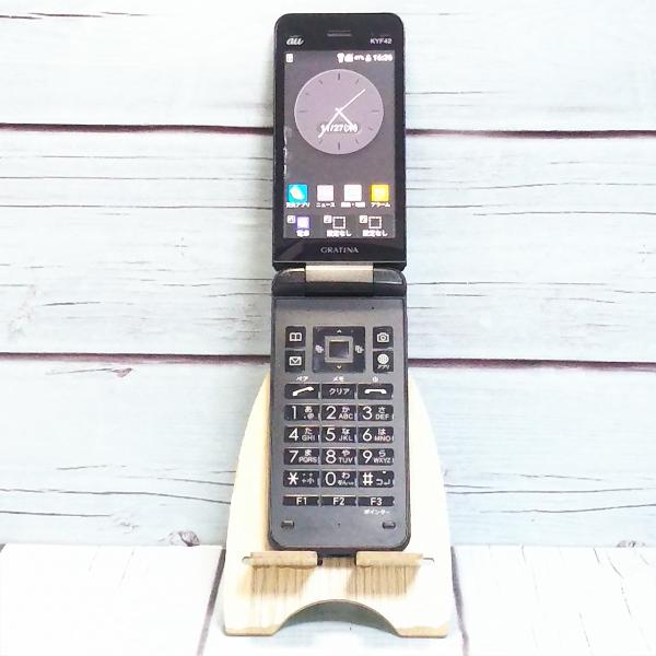 ネットワーク判定○のため安心してお使いいただけます。商品は本体（バッテリー内蔵）のみです。その他の付属品はありませんのでご注意ください。【特記事項】表示不良のため訳あり品としてお安めに販売中です。【バッテリー性能】著しい性能低下がないことを...