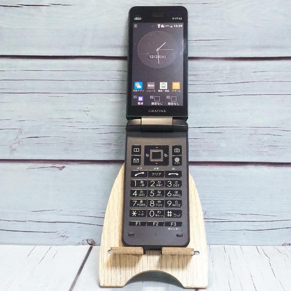 ネットワーク判定○のため安心してお使いいただけます。商品は本体（バッテリー内蔵）のみです。その他の付属品はありませんのでご注意ください。【特記事項】サブディスプレイが表示されません。【バッテリー性能】著しい性能低下がないことを確認しています...