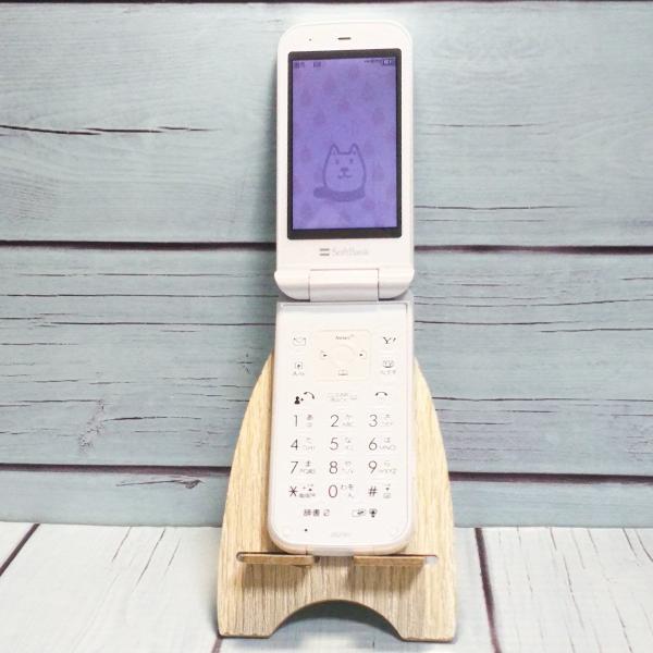 ネットワーク判定○のため安心してお使いいただけます。商品は本体（バッテリー内蔵）のみです。その他の付属品はありませんのでご注意ください。【特記事項】なし。【バッテリー性能】著しい性能低下がないことを確認しています（OSからの性能確認不可）【...