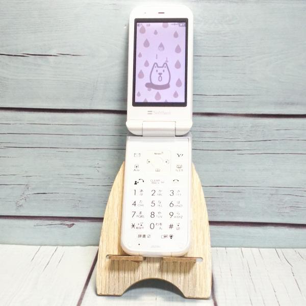 ネットワーク判定○のため安心してお使いいただけます。商品は本体（バッテリー内蔵）のみです。その他の付属品はありませんのでご注意ください。【特記事項】なし。【バッテリー性能】著しい性能低下がないことを確認しています（OSからの性能確認不可）【...