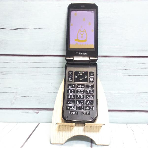 ネットワーク判定○のため安心してお使いいただけます。商品は本体（バッテリー内蔵）のみです。その他の付属品はありませんのでご注意ください。【特記事項】なし。【バッテリー性能】著しい性能低下がないことを確認しています（OSからの性能確認不可）【...