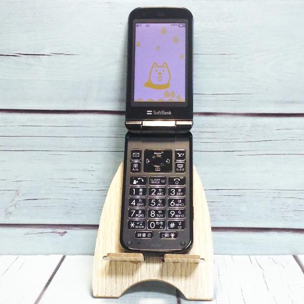 ネットワーク判定○のため安心してお使いいただけます。商品は本体（バッテリー内蔵）のみです。その他の付属品はありませんのでご注意ください。【特記事項】なし。【バッテリー性能】著しい性能低下がないことを確認しています（OSからの性能確認不可）【...