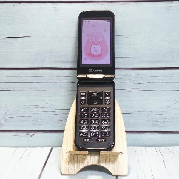 ネットワーク判定○のため安心してお使いいただけます。商品は本体（バッテリー内蔵）のみです。その他の付属品はありませんのでご注意ください。【特記事項】なし。【バッテリー性能】著しい性能低下がないことを確認しています（OSからの性能確認不可）【...