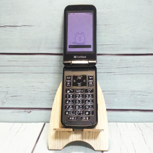 ネットワーク判定○のため安心してお使いいただけます。商品は本体（バッテリー内蔵）のみです。その他の付属品はありませんのでご注意ください。【特記事項】なし。【バッテリー性能】著しい性能低下がないことを確認しています（OSからの性能確認不可）【...