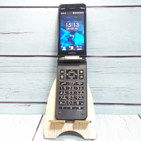 ネットワーク判定○のため安心してお使いいただけます。商品は本体（バッテリー内蔵）のみです。その他の付属品はありませんのでご注意ください。【特記事項】本体に破損がみられるため訳あり品としてお安めに販売です。【バッテリー性能】著しい性能低下がな...