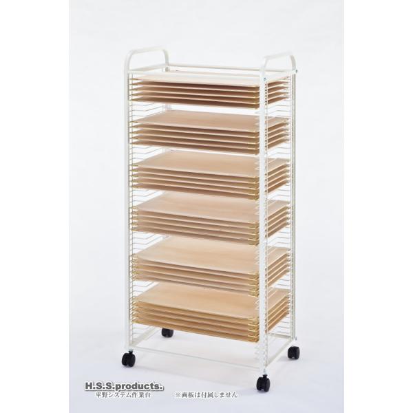 製品仕様　　画板整理作品乾燥棚　５０段（段数字印刷付）○サイズ 幅６６０×奥行４５０×高さ１４６５パイプサイズ：１９角のスチールパイプ仕様○重量 １４ｋｇ○材質 材質：スチール（メラミンホワイト焼付塗装）○仕様 画板収納数：棚５０段（画板四...