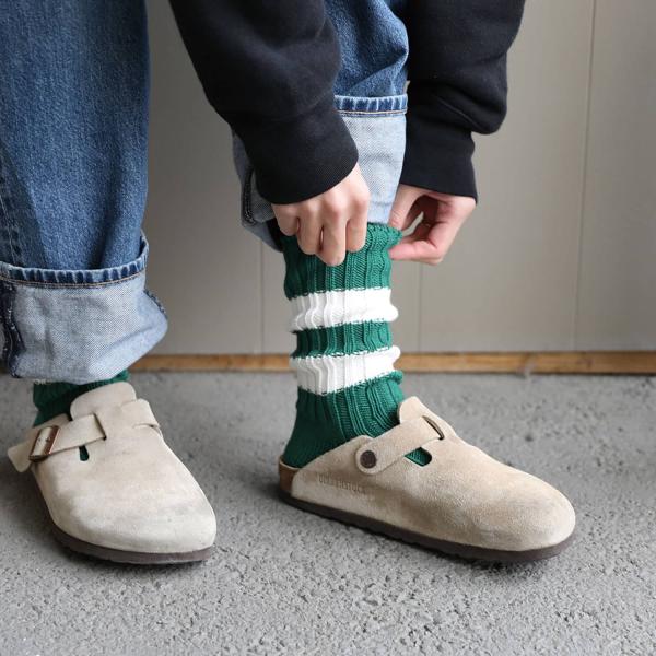 メンズブランドFUJITOのデザイナー藤戸剛による靴下ブランド OBSCURE SOCKS(オブスキュアソックス)。「MAGNOLIA(マグノリア)」は手編みのような風合いが特徴のローゲージソックスです。履き口のトップ部分のみにゴムを入れ、...