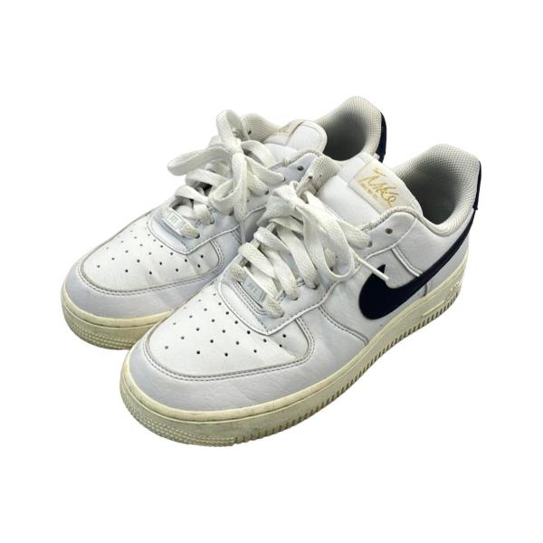 出品日:20251020 性別:レディース ジャンル1:ファッション ジャンル2:スニーカー シーズン:ALL（オールシーズン） カラー:ホワイト系その他 状態ランク:B ブランド:ナイキ ブランド: NIKE 型番:FZ6768-100