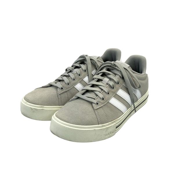 出品日:20251226 性別:メンズ ジャンル1:ファッション ジャンル2:スニーカー シーズン:ALL（オールシーズン） カラー:グレー系その他 状態ランク:B ブランド:アディダス ブランド: adidas 型番:IF4504