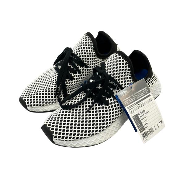 出品日:20260227 性別:レディース ジャンル1:ファッション ジャンル2:スニーカー シーズン:ALL（オールシーズン） カラー:ホワイト系その他 状態ランク:B ブランド:アディダス ブランド: adidas 型番:CQ2626