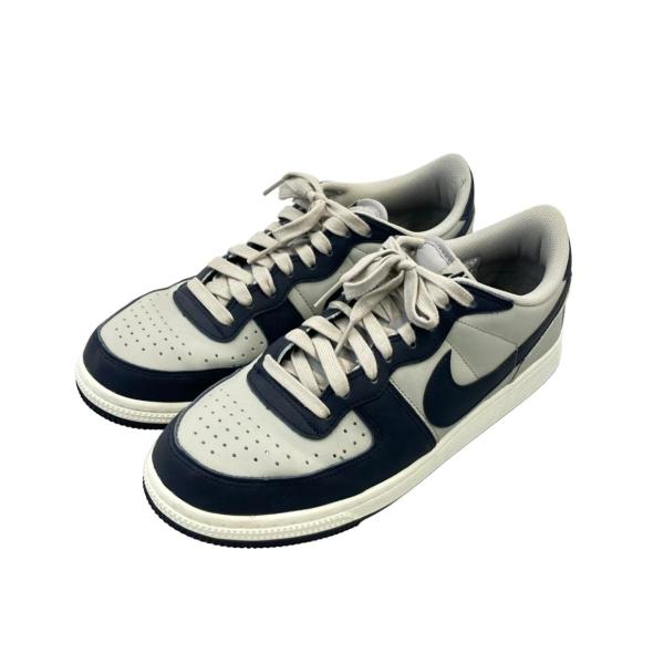 出品日:20260122 性別:メンズ ジャンル1:ファッション ジャンル2:スニーカー シーズン:ALL（オールシーズン） カラー:グレー系その他 状態ランク:B ブランド:ナイキ ブランド: NIKE 型番:FN6830-001