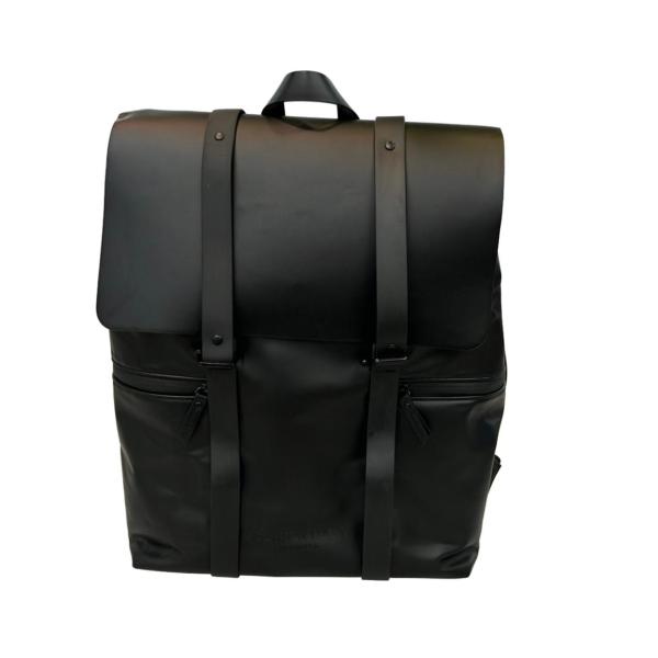 出品日:20260101 性別:レディース ジャンル1:バッグ ジャンル2:リュック・デイパック シーズン:ALL（オールシーズン） カラー:ブラック系 状態ランク:B ブランド:ガストンルーガ ブランド: Gaston Luga