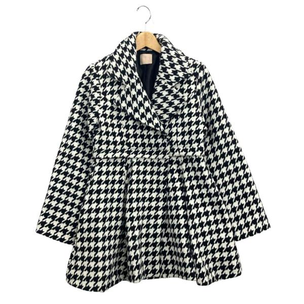 出品日:20251009 性別:レディース ジャンル1:ファッション ジャンル2:その他アウター シーズン:SS（春夏） カラー:ブラック系その他 状態ランク:B ブランド:リゼクシー ブランド: RESEXXY