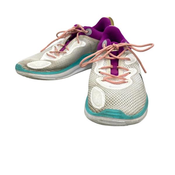 出品日:20250712 性別:レディース ジャンル1:ファッション ジャンル2:スニーカー シーズン:ALL（オールシーズン） カラー:ホワイト系その他 状態ランク:B ブランド:ナイキ ブランド: NIKE 型番:A00834-101