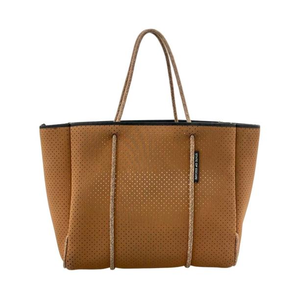 出品日:20251219 性別:レディース ジャンル1:バッグ ジャンル2:ショルダーバッグ シーズン:ALL（オールシーズン） カラー:ブラウン系 状態ランク:B ブランド:ステイトオブエスケープ ブランド: STATE OF ESCAP...