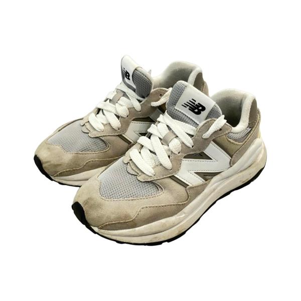 出品日:20251121 性別:レディース ジャンル1:ファッション ジャンル2:スニーカー シーズン:ALL（オールシーズン） カラー:グレー系その他 状態ランク:C ブランド:ニューバランス ブランド: NEW BALANCE 型番:M...