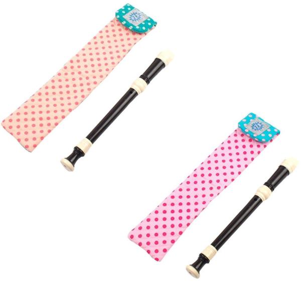 子供服ブランドnamiotoの【リコーダーケース】が登場！中綿入りのキルティング生地なので丈夫でしわになりにくいのが嬉しい♪後面にはランドセルへの取り付けも簡単な、マジックテープ仕様のベルト付き！フタ部分は生地を2枚重ねることで丈夫でふんわ...